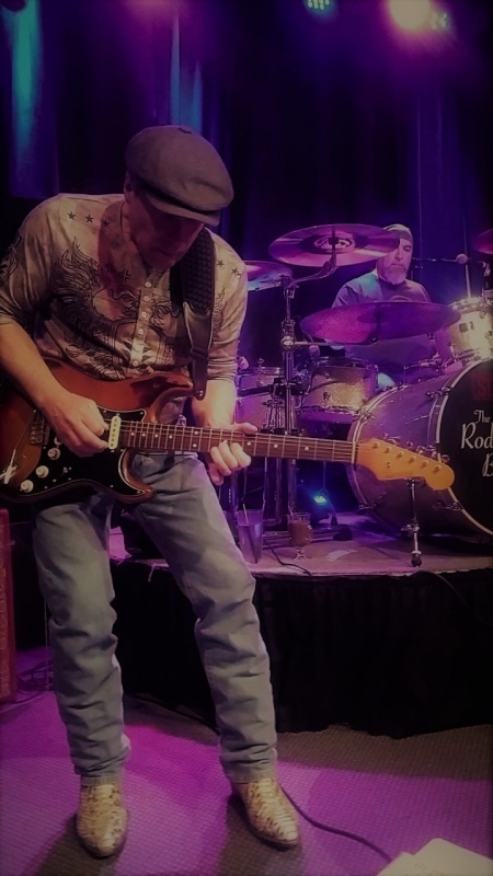 ROD GILES BAND - N1M